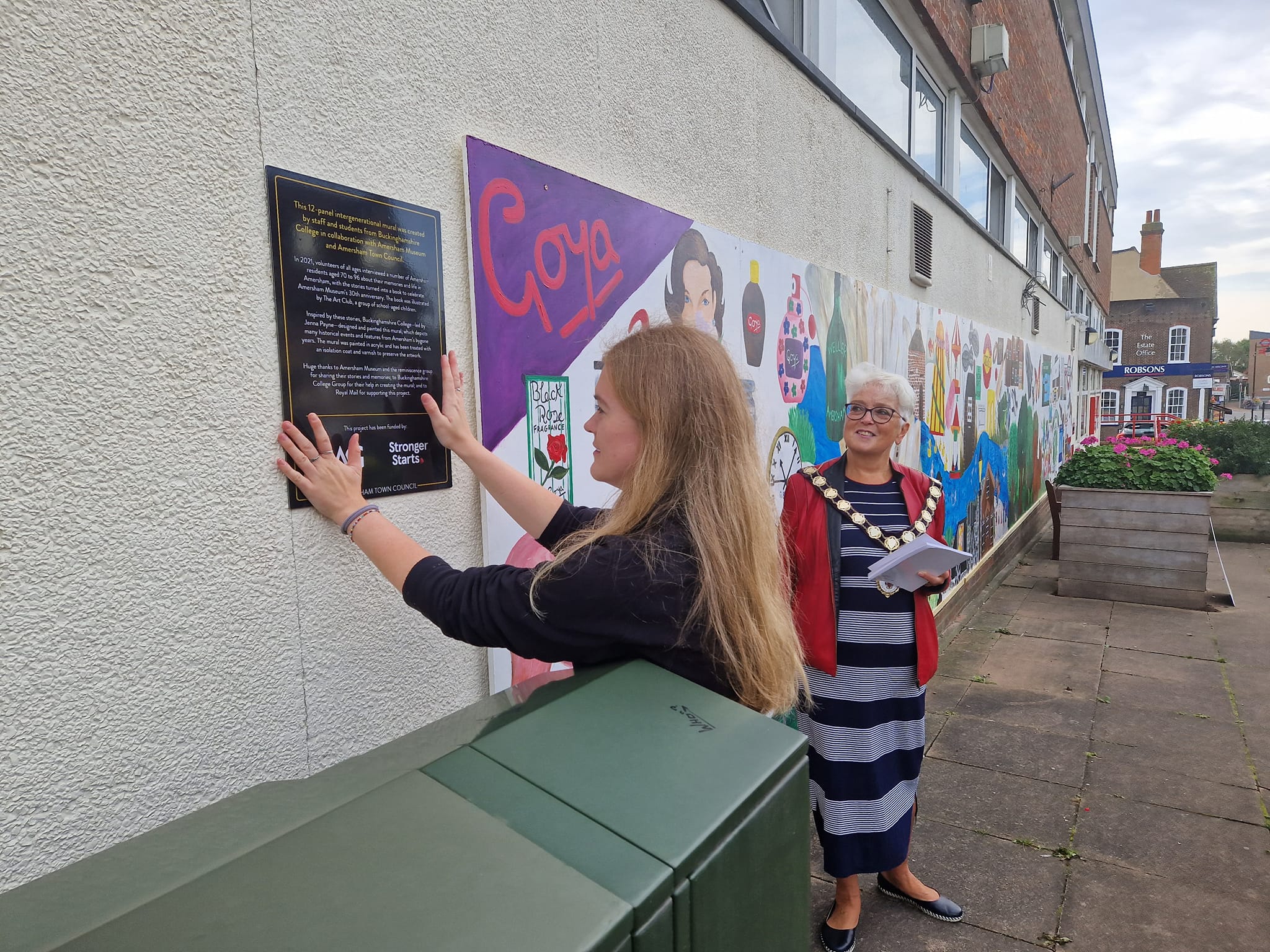 New Mural Unveiled! - Amersham Town Council