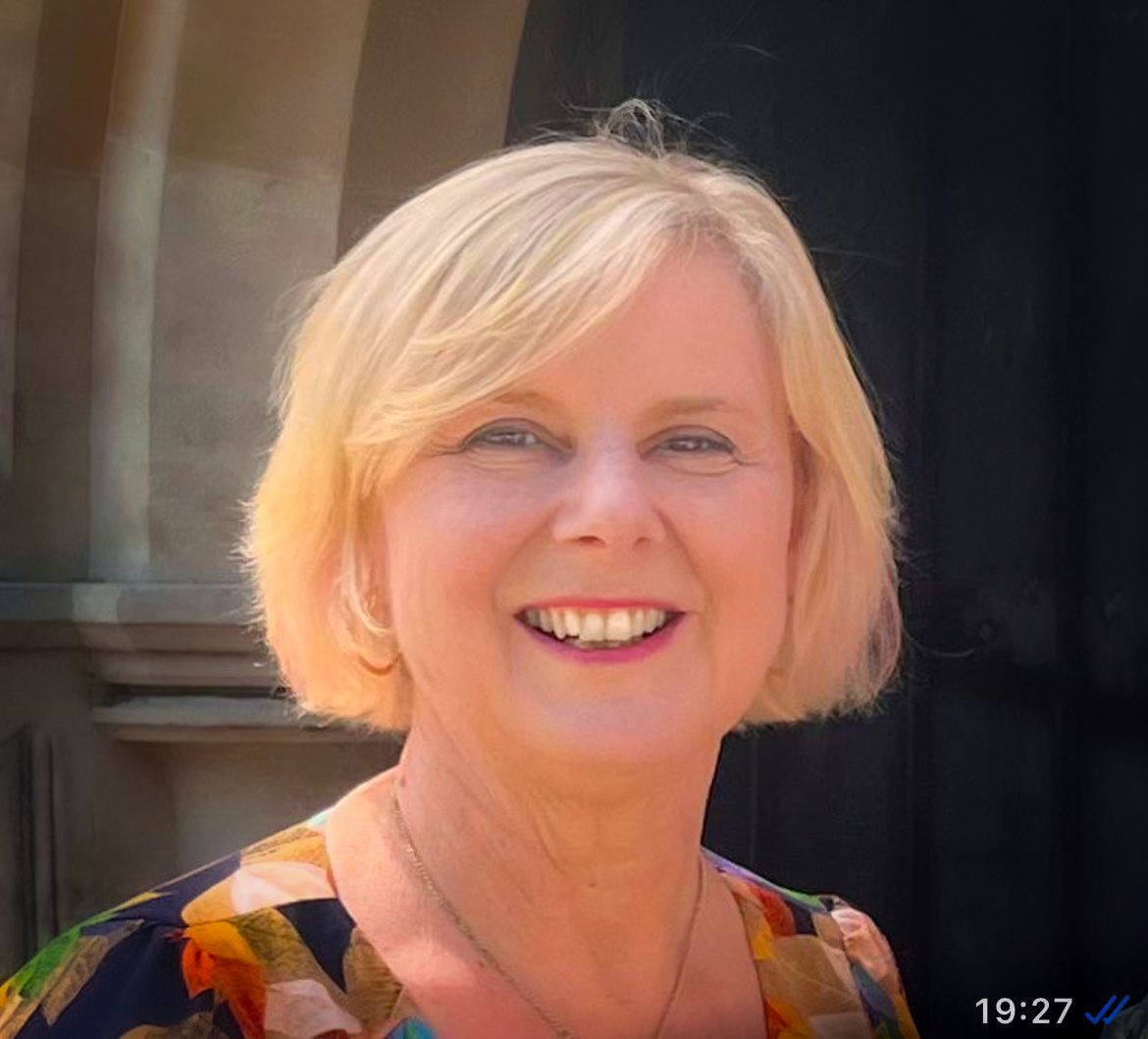 Elizabeth Kolb - Amersham Town Council
